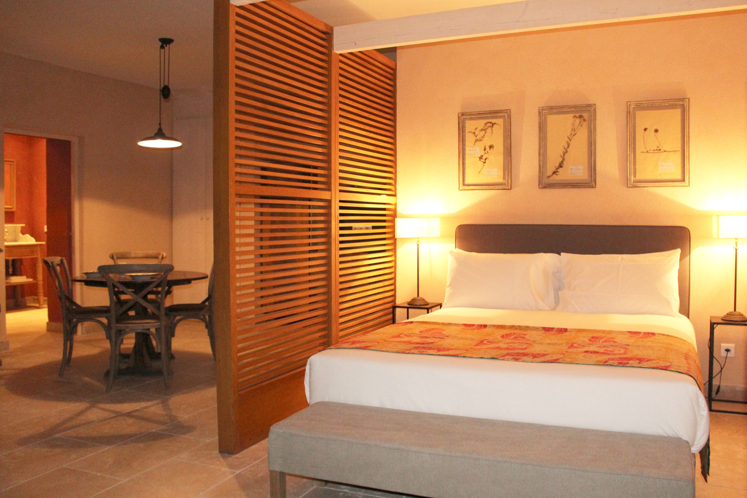 Charming Cottages in the heart of Provence | Domaine des Peyre